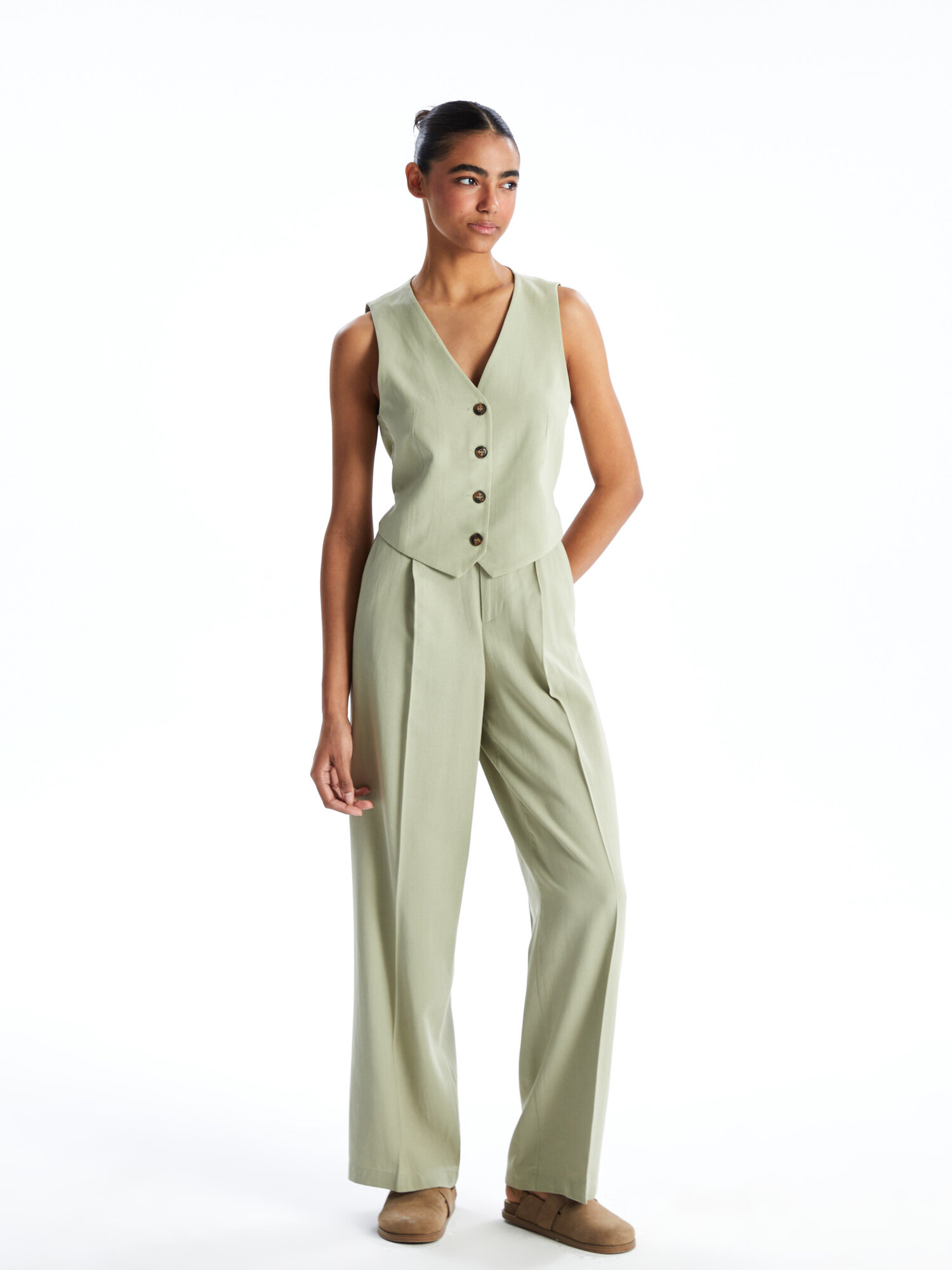 Брюки классические