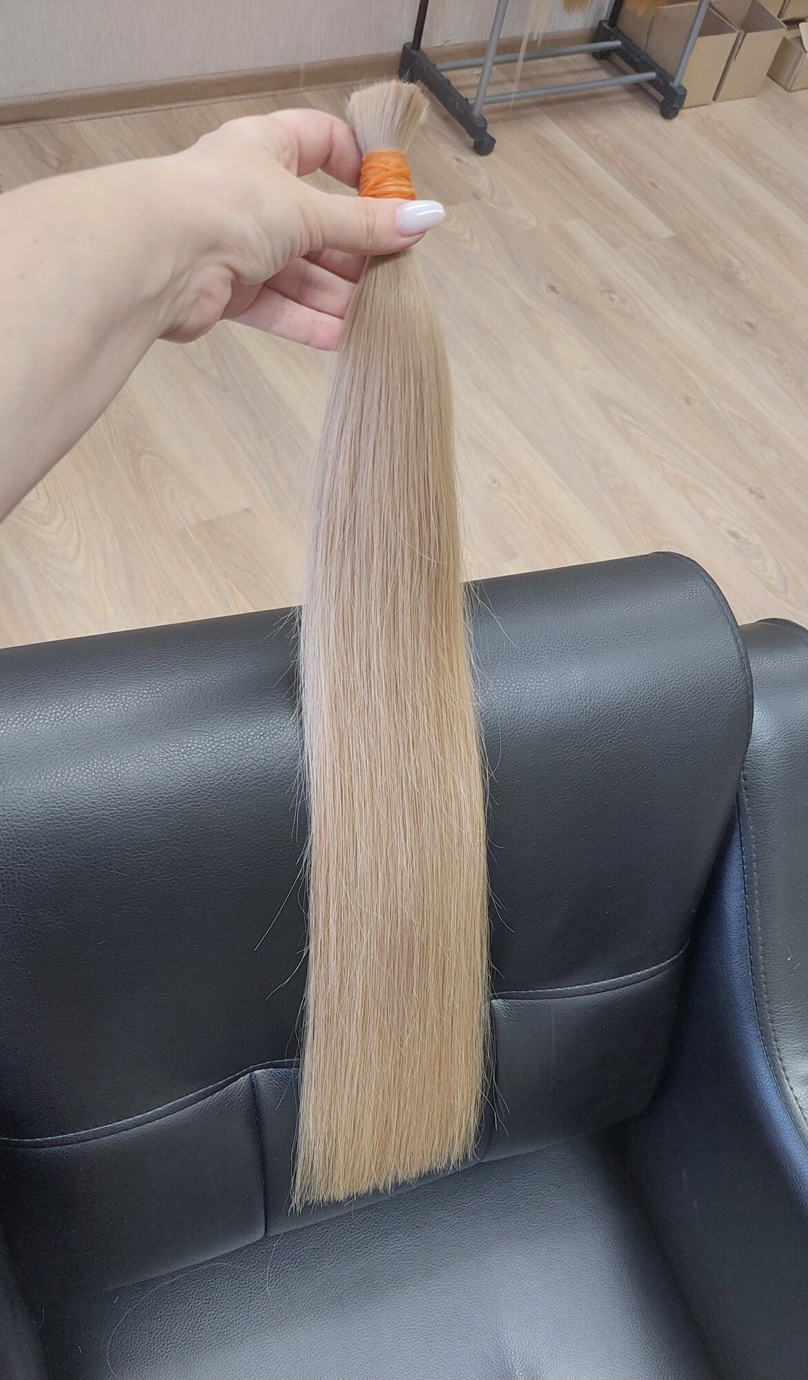 Натуральные волосы для наращивания 60см, 100г, светло-русые, стандарт