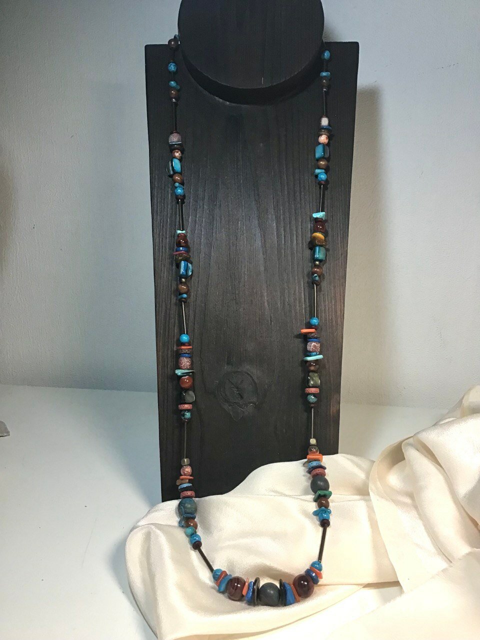 Бусы, янтарь