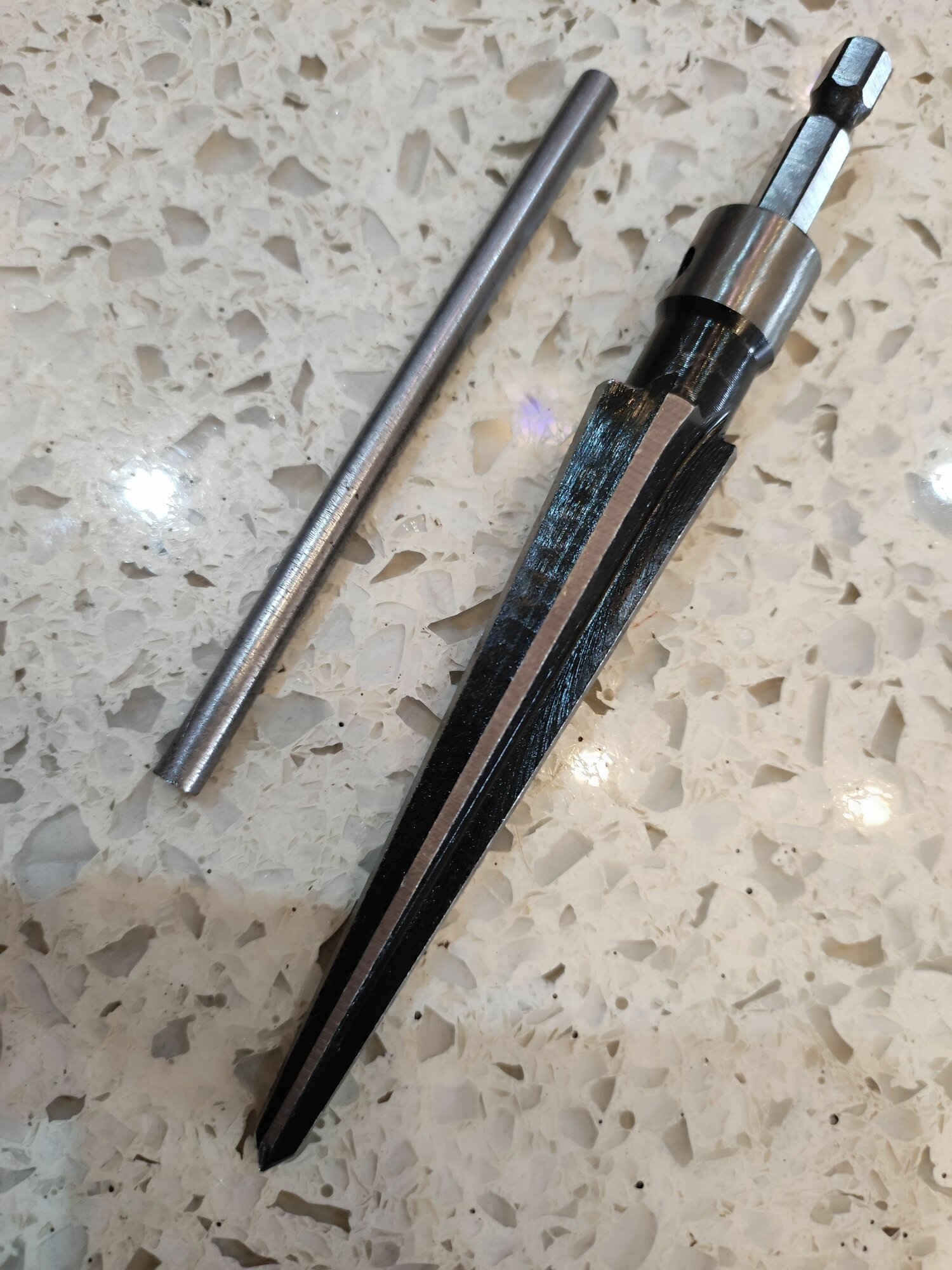 Фреза (Развертка, сверло) конусная по металлу 5-16мм шестигранный хвостовик + вороток