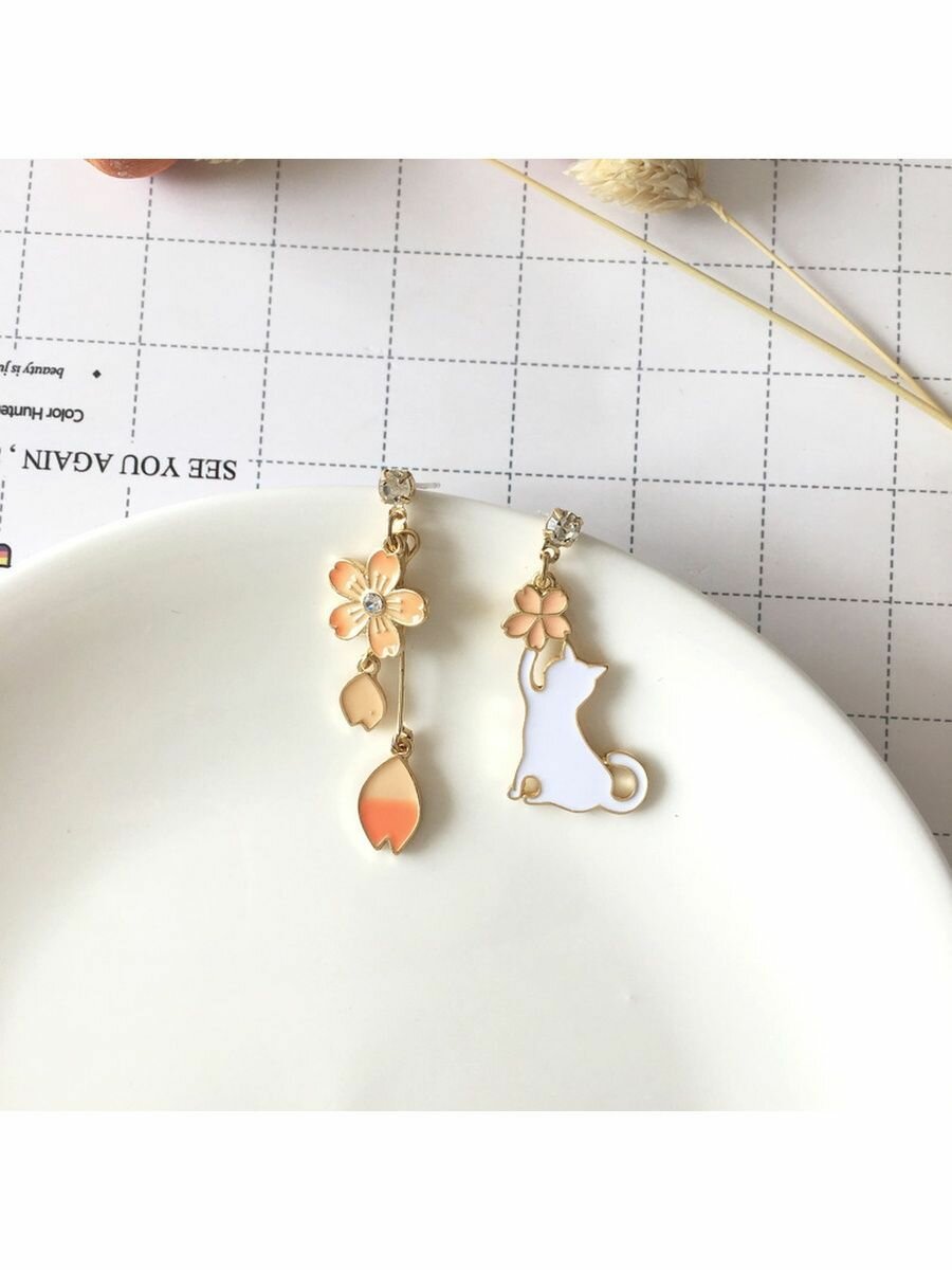 Серьги пусеты, кристалл, эмаль