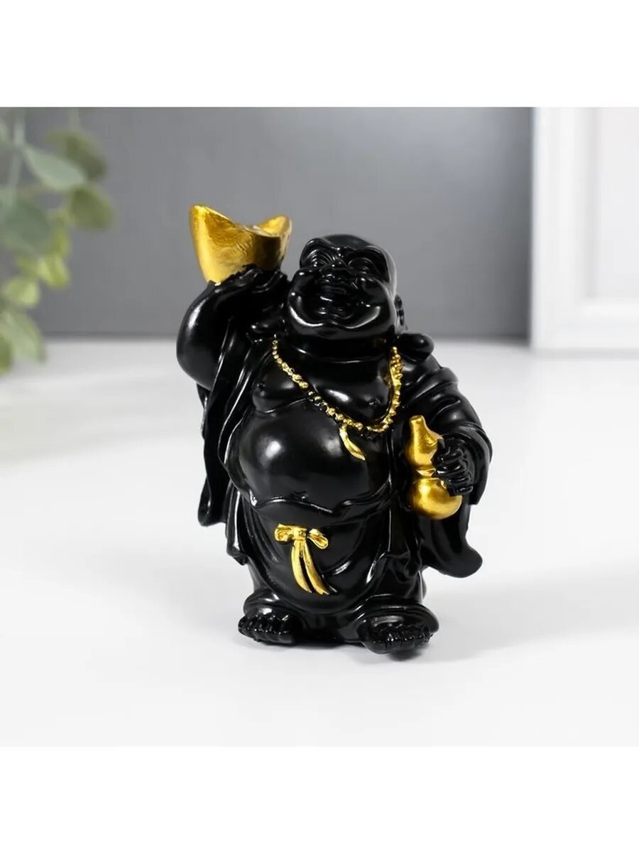 Нэцкэ полистоун "Хотей с золотым слитком и тыквой горлянкой"