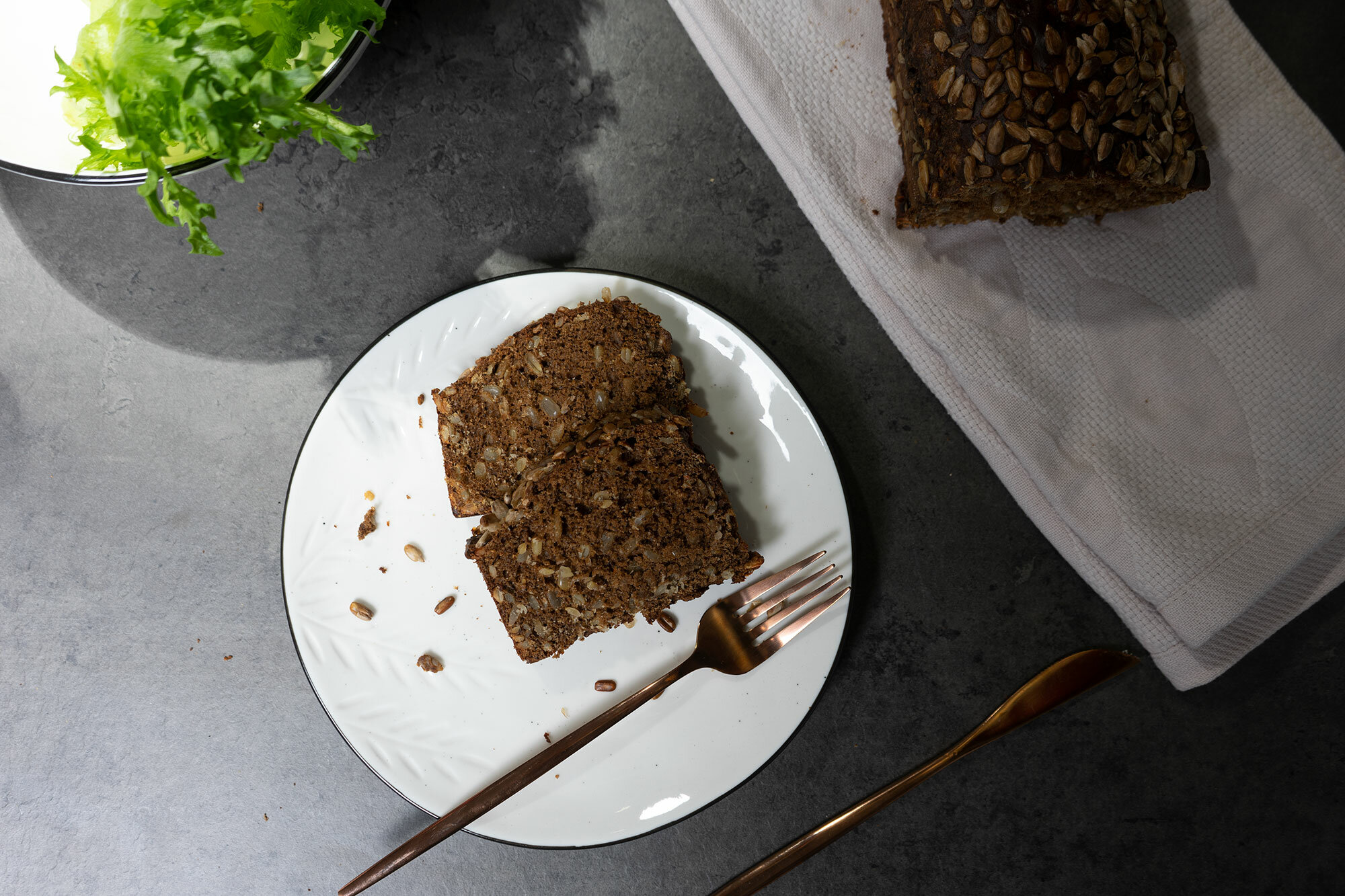 Тарелка обеденная, керамическая BILLIBARRI "Foliage" 21см, белая