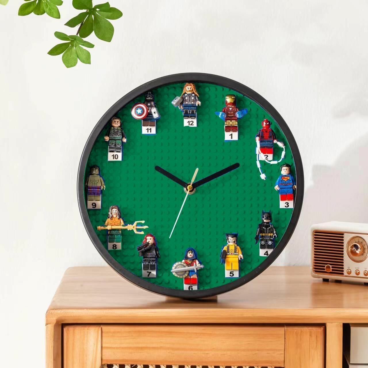 Часы настенные Legomaster, бесшумный механизм, пластик, стекло, диаметр 20см