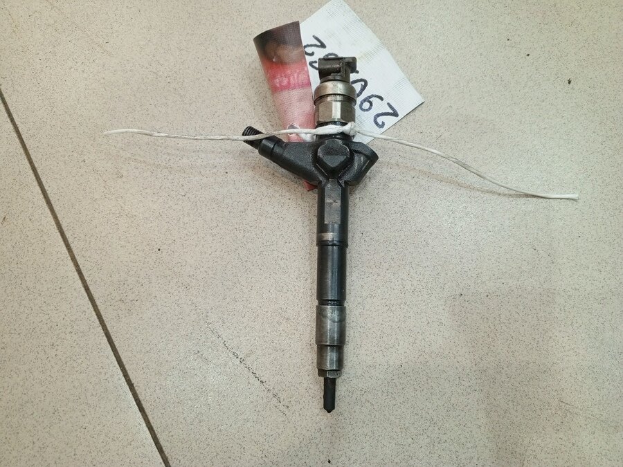 Форсунка дизельная от Nissan Pathfinder R51 2005-2014