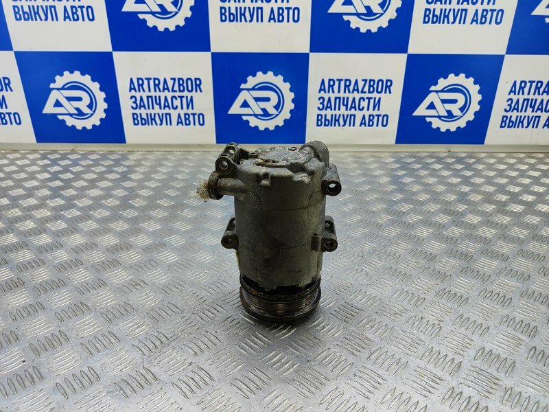 Б/У Компрессор кондиционера Ford Focus 2 / Форд Фокус 2 1.6 SHDA 100Л.С. хэтчбек 2010
