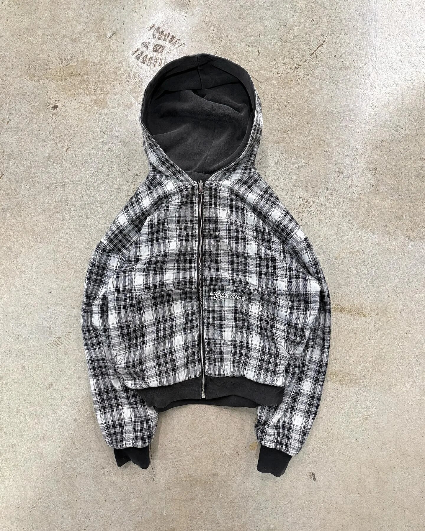 Толстовка спортивная