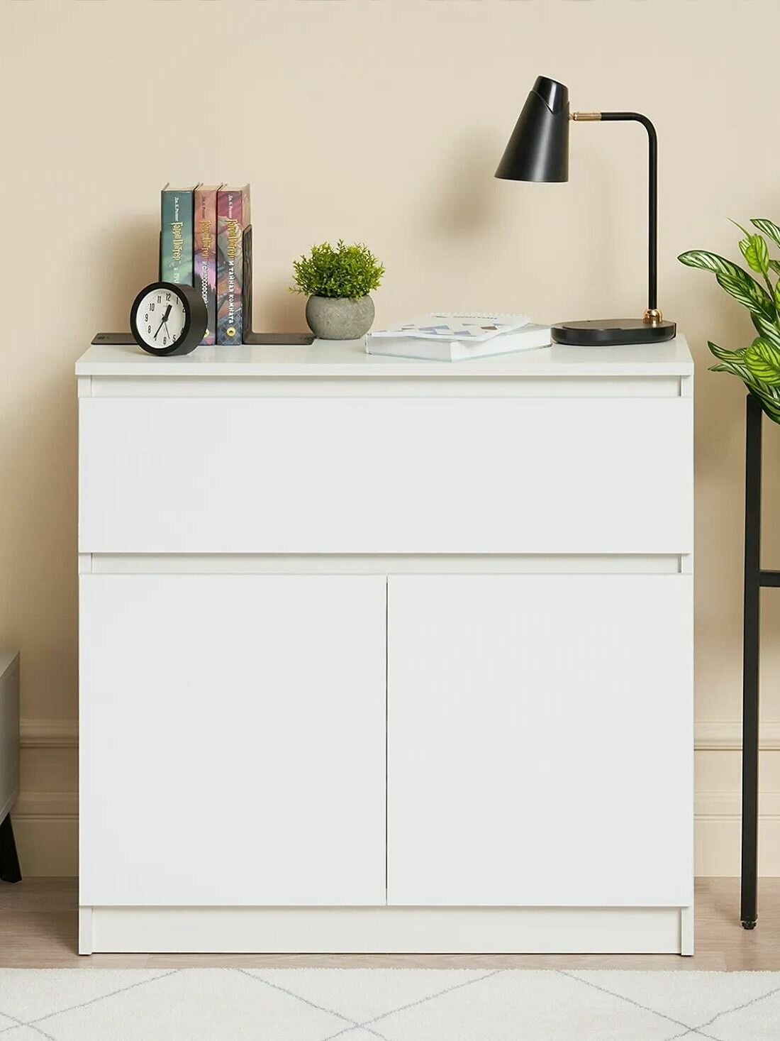 Комод Челси 800 (1 ящик+2 дверь) Белый глянец холодный/Белый