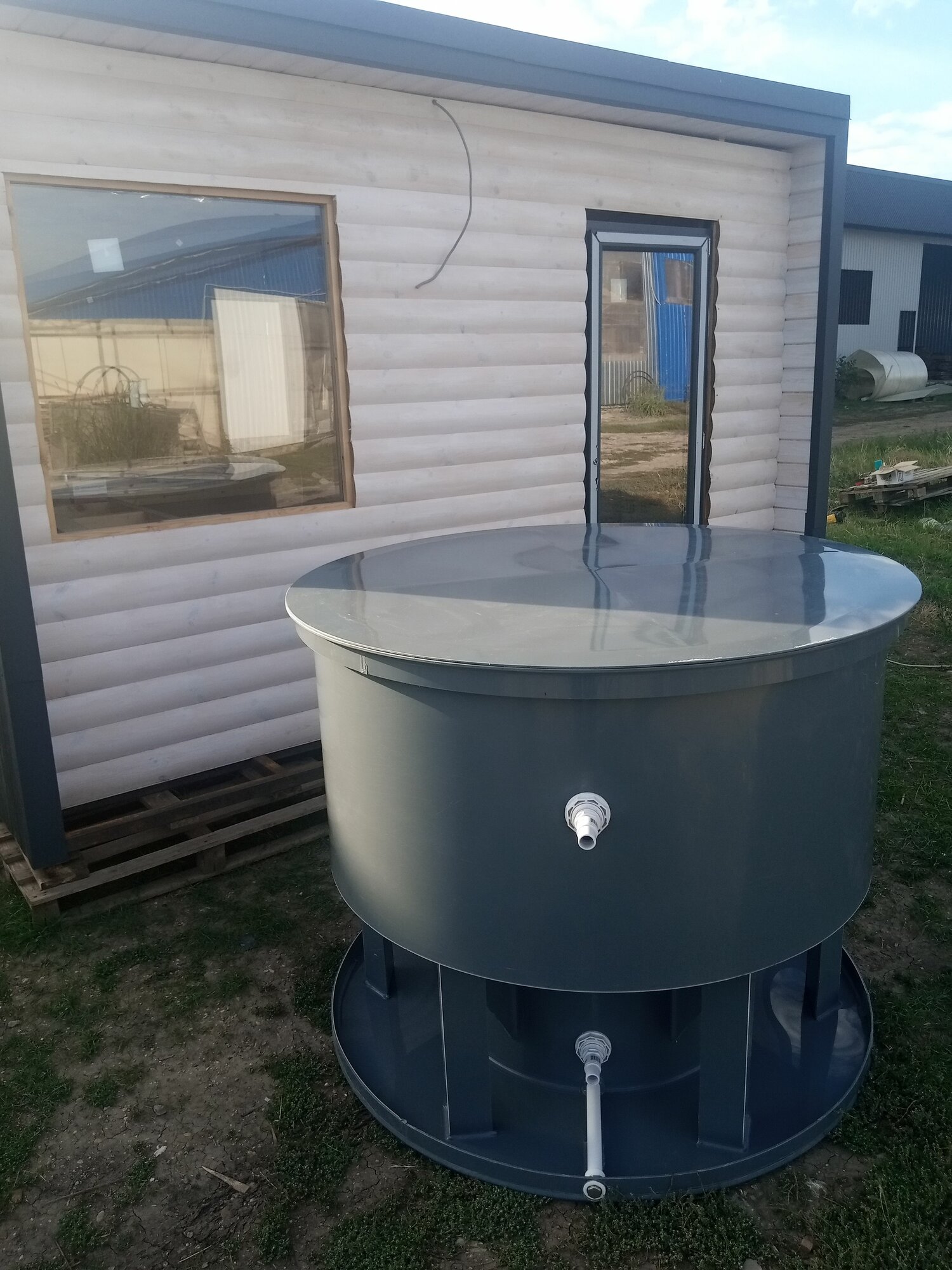 Купель с крышкой 150 см