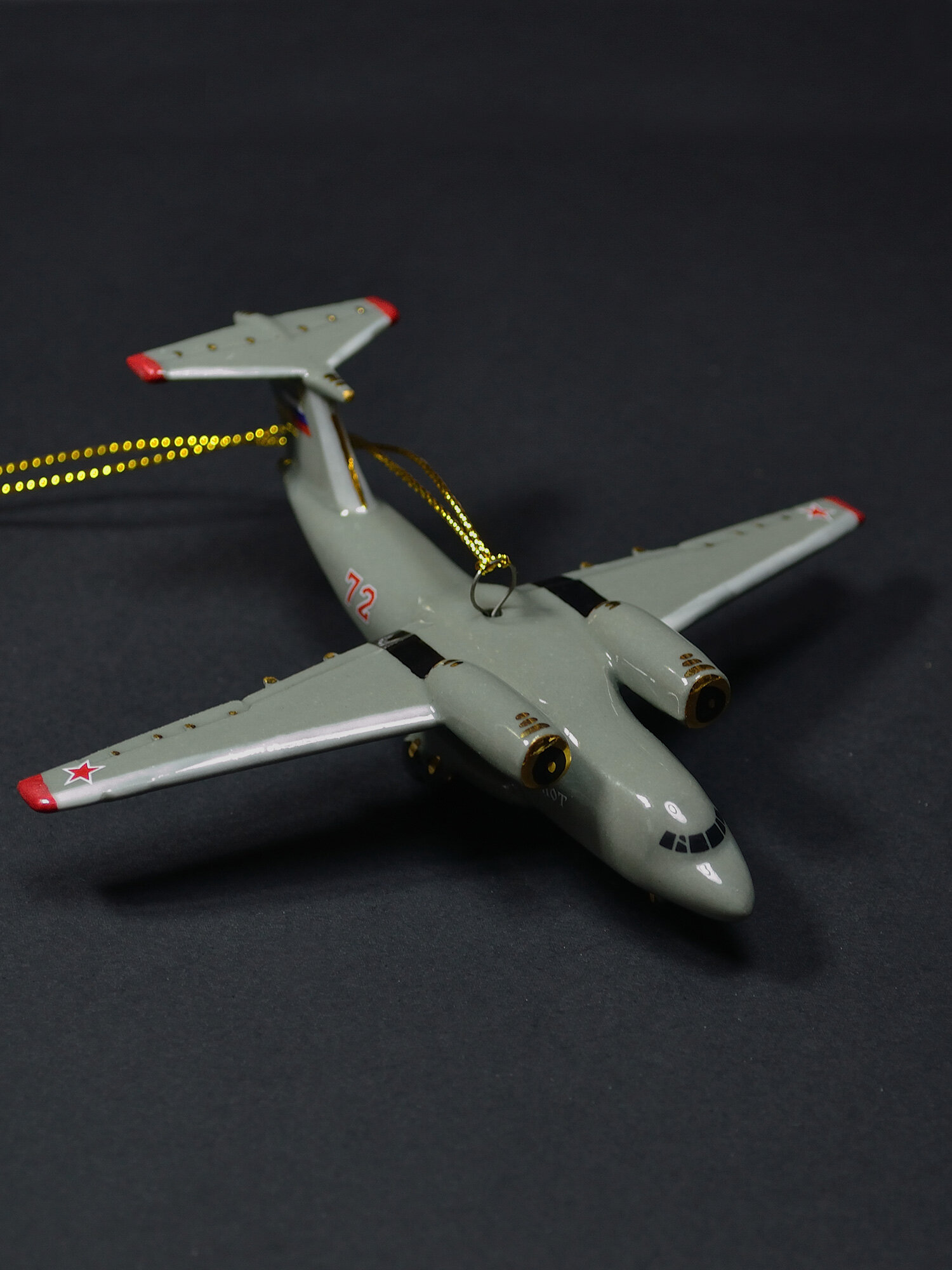 Елочная игрушка Tularmodel "Самолет АН-72" серый, фарфор, ручная роспись, подарочная коробка