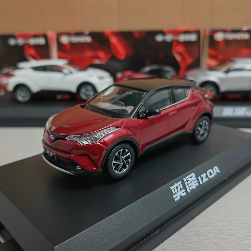Коллекционная модель автомобиля toyota IZOA SUV из сплава, модель литая фотомодель автомобиля, миниатюрная модель высокой модели, подарок для детей, 1/43, Red foam box