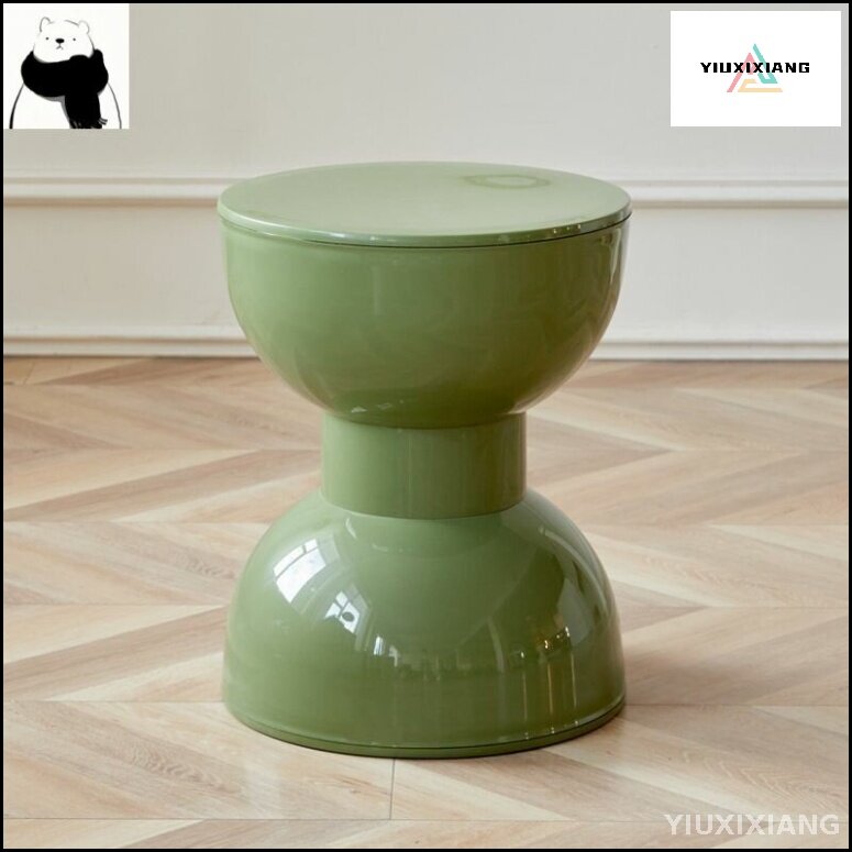 Эксклюзивный зеленый стол 36x36 см из металла и пластика со столешницей ДПК