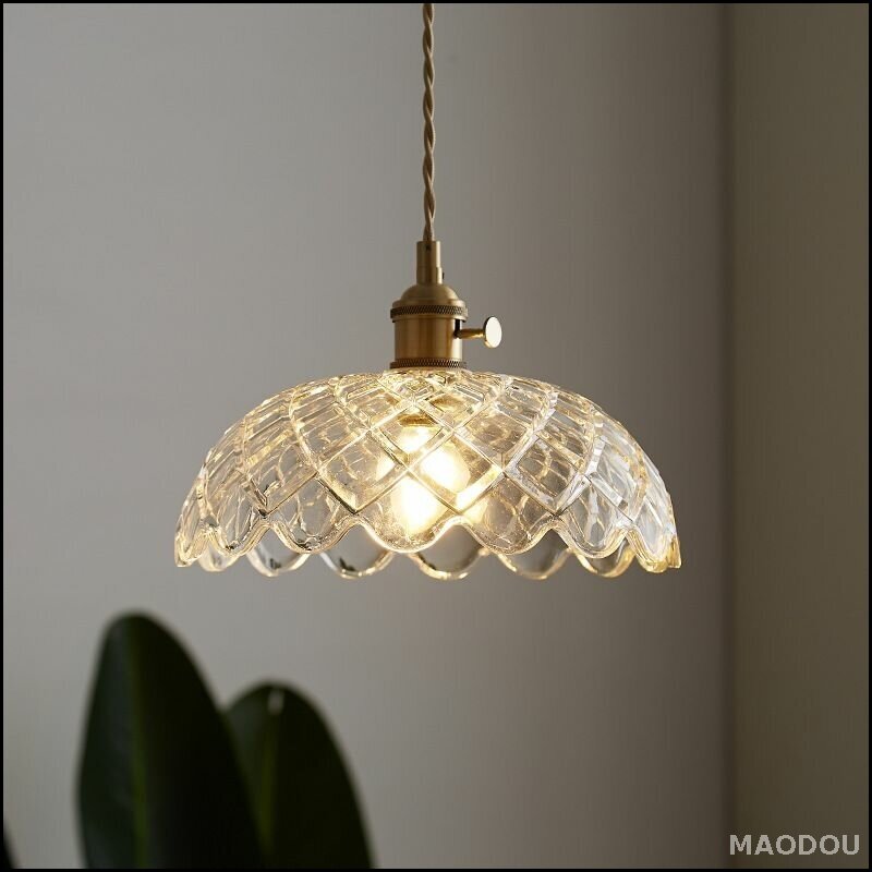 Современная минималистичная декоративная люстра из меди и стекла