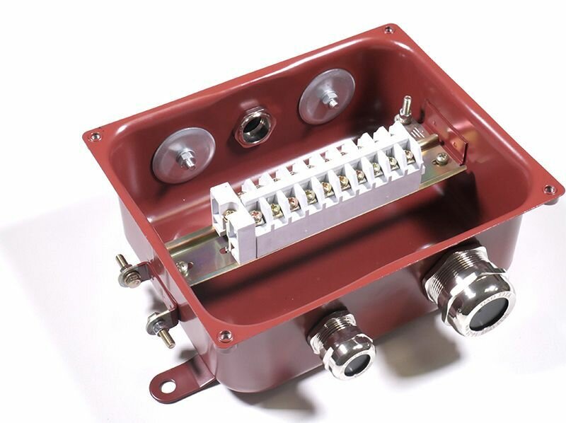 Коробка КЗНС-08 У2 IP54 пластик. ввод гофроматик zeta30315