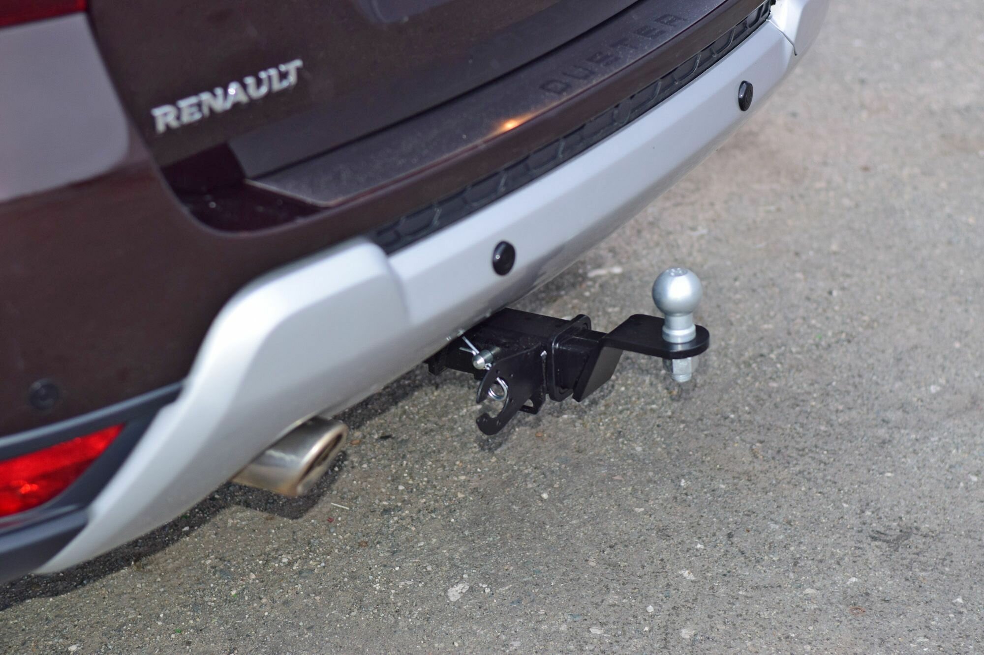 Фаркоп PT GROUP /съемный квадрат/ для RENAULT Duster 2012- /Kaptur 2016-/ NISSAN Terrano 2014-(паспорт и сертификат в комплекте)(без электрики) арт. NTE-12-991122.00