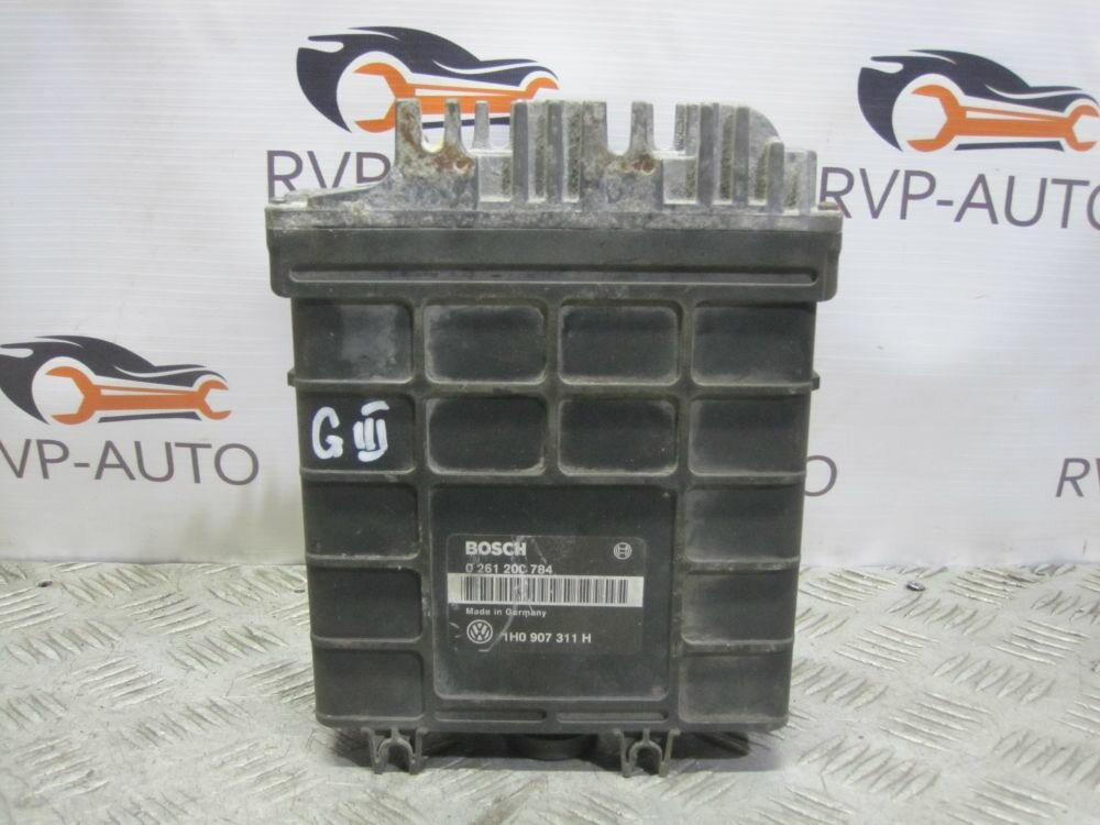 Блок управления двигателем VW Golf 3 1.6 1991-1999 0261200784