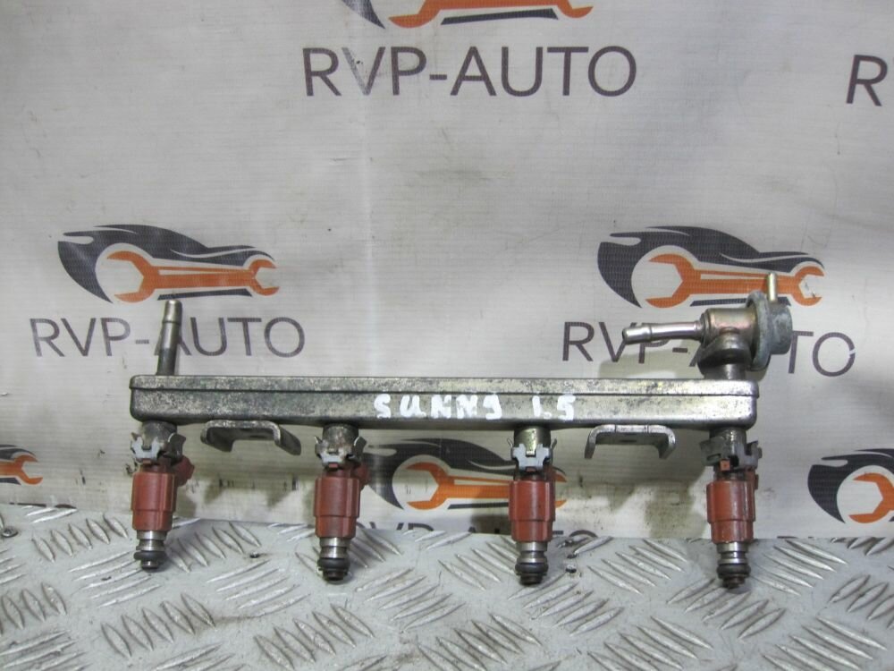 Рейка топливная, рампа Nissan Sunny B15 2002-2004 17520AU30A