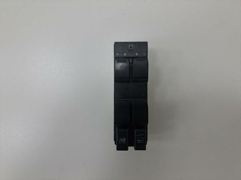 Блок управления стеклоподъемниками Suzuki Grand Vitara 2005-2008