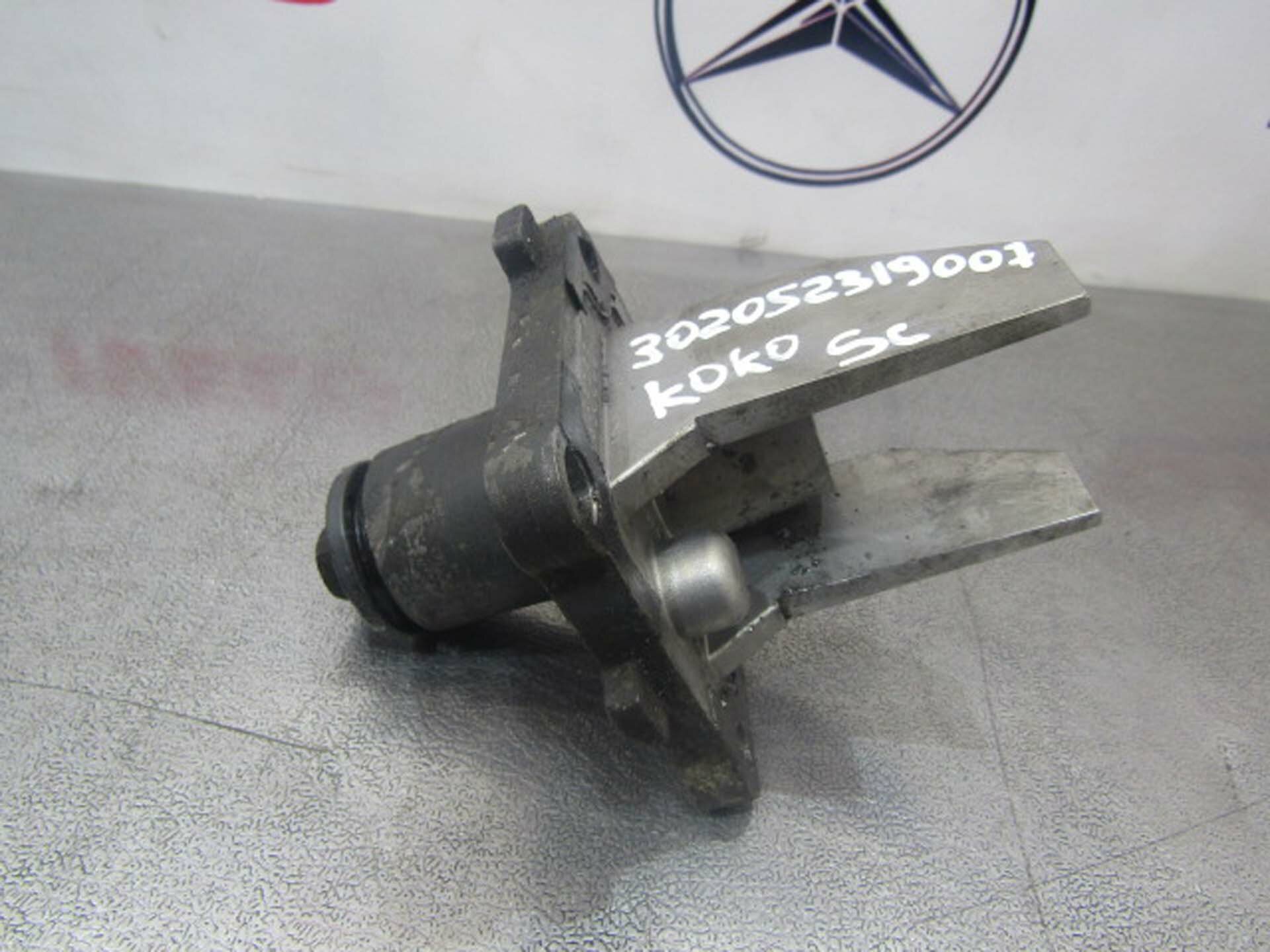 Корпус механизма переключения передач КПП GR875R SCANIA P, G, R, есть повреждение