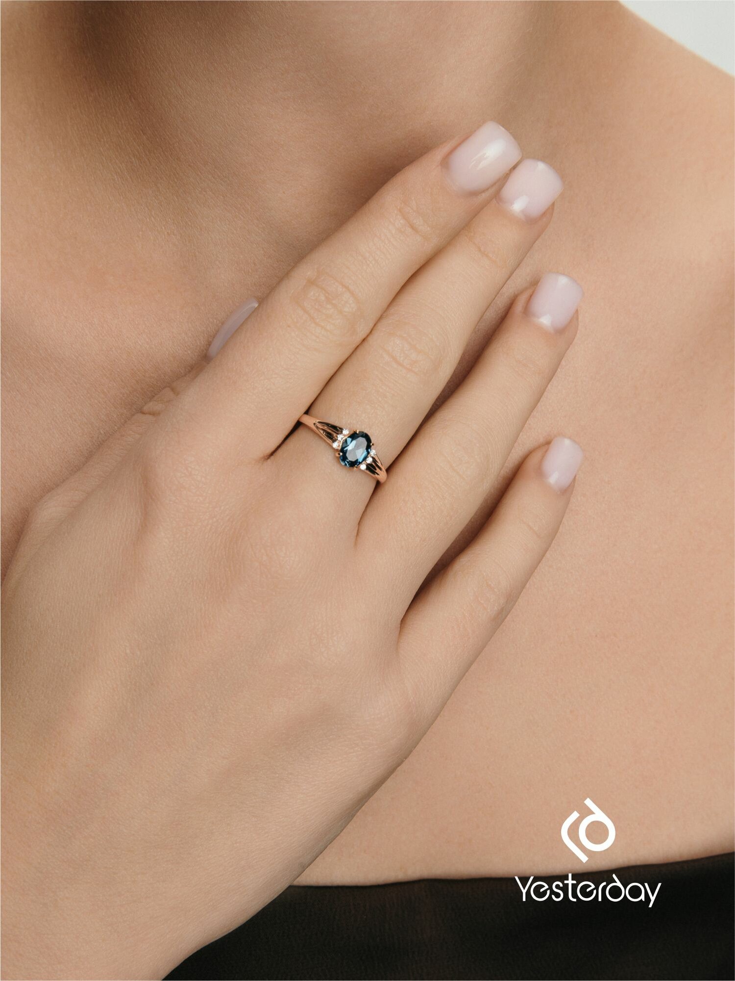 Кольцо, красное золото, 585 проба, Лондон топаз, фианит