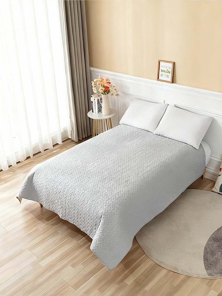 Защитное непромокаемое покрывало на матрас и диван 173x208 см, от животных, влагостойкое, устойчивое к когтям, с противоскользящим низом