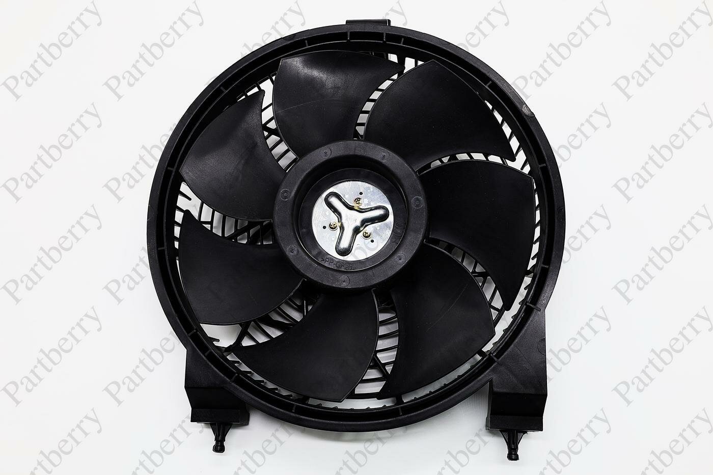 Вентилятор в сборе PARTBERRY PB1115998 для TOYOTA 8859060081, TOYOTA 8859060082, TOYOTA 8859060080.