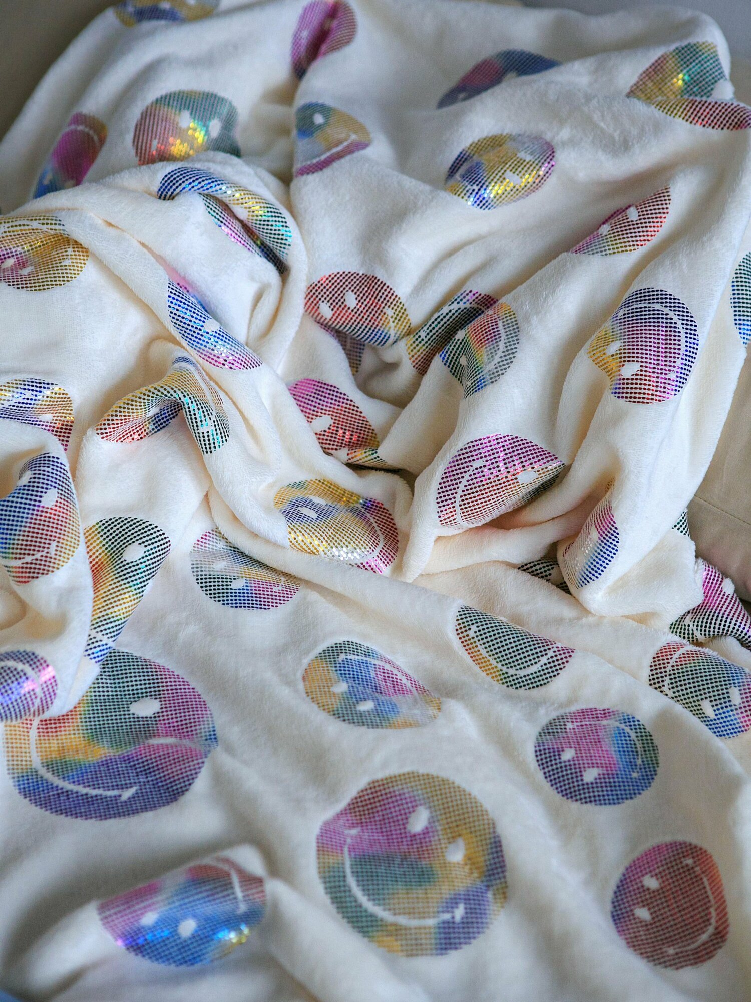 Плед 150х200 детский, Плюшевый и теплый "Веселые смайлики" для девочек и мальчиков