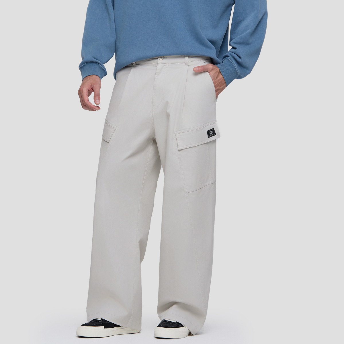 Брюки GAP