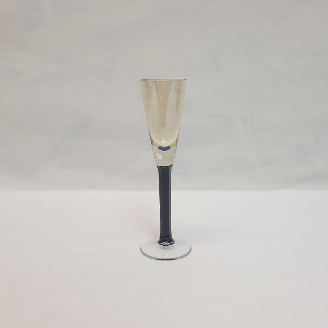 Ликерная рюмка довоенная, цветное стекло 20 мл, винтаж СССР