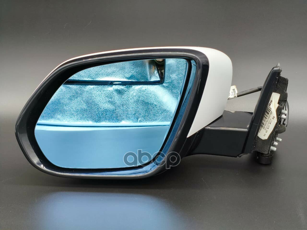 Зеркало лев Great Wall арт. 8202100XKQ00A