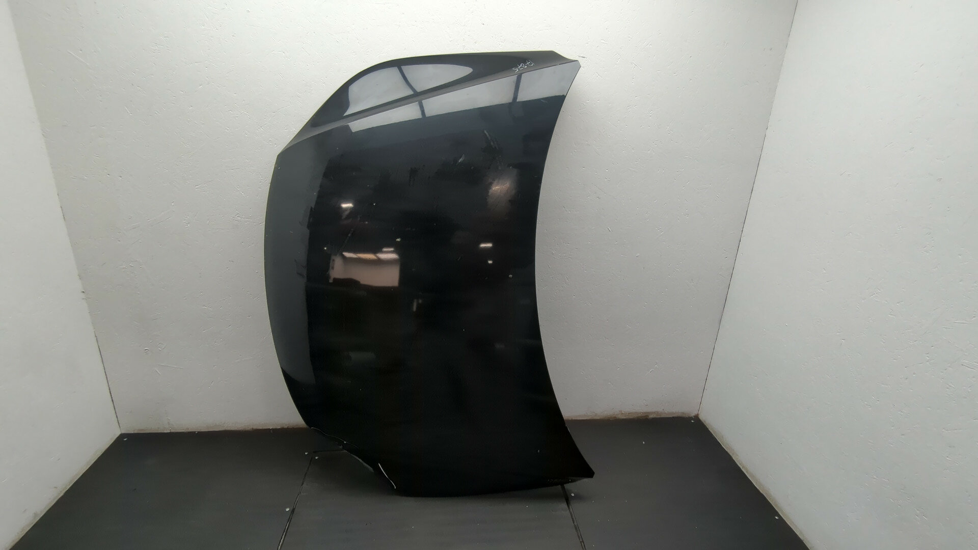 Капот Volkswagen Tiguan Б/У