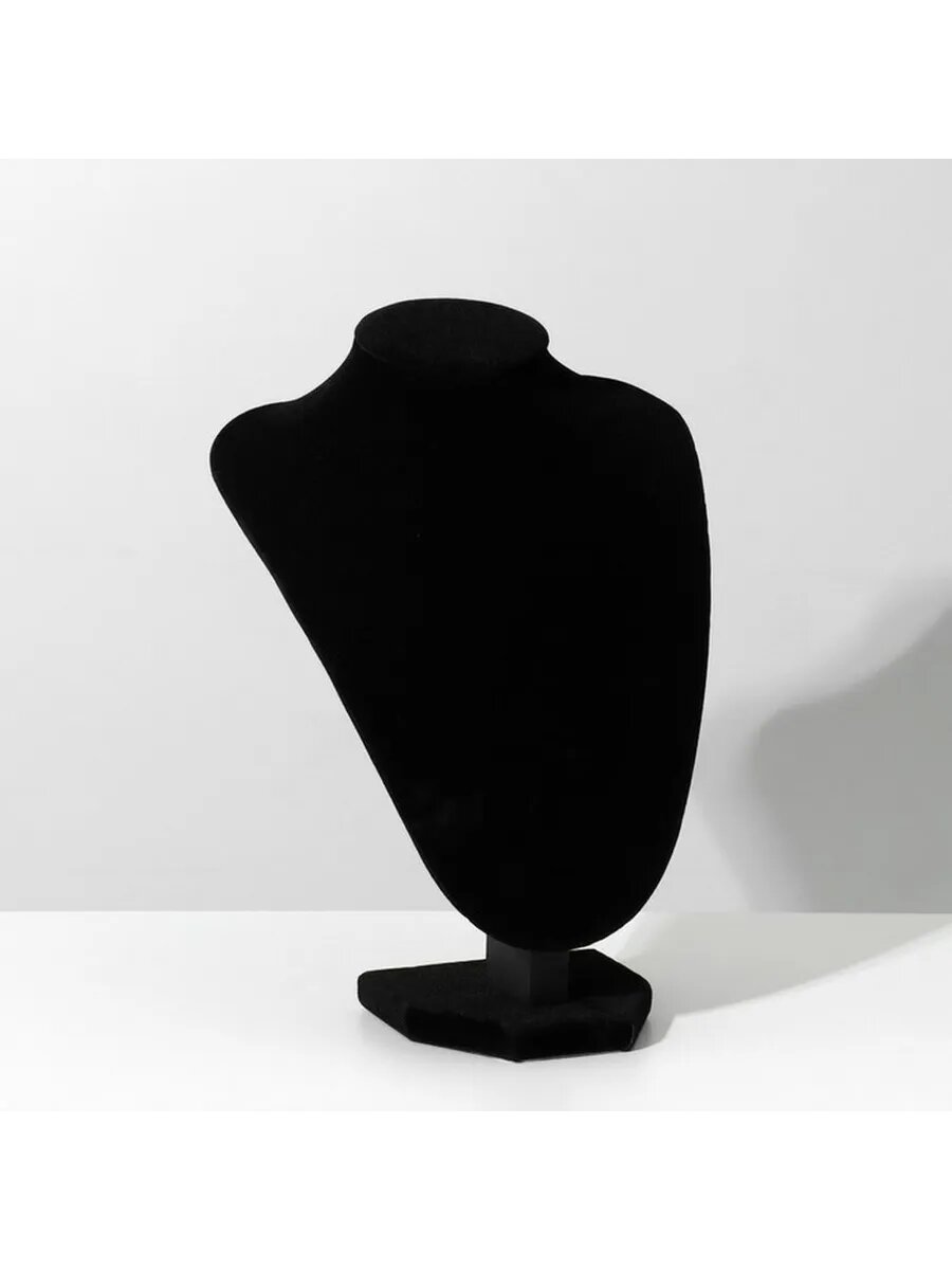 Стильный бюст для украшений черный