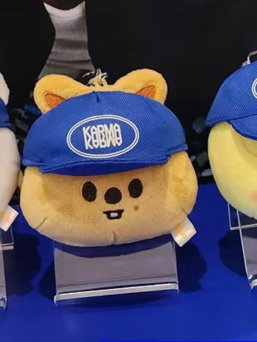 SKZOO Сидящая Кукла Straykids KARMA