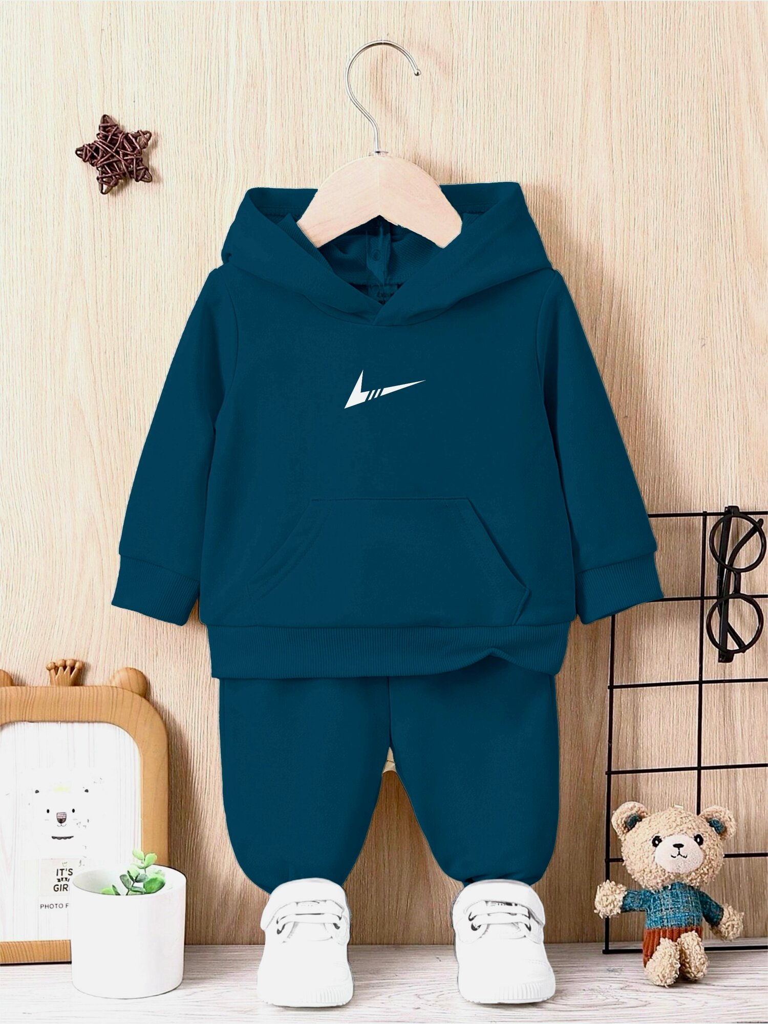 Костюм спортивный