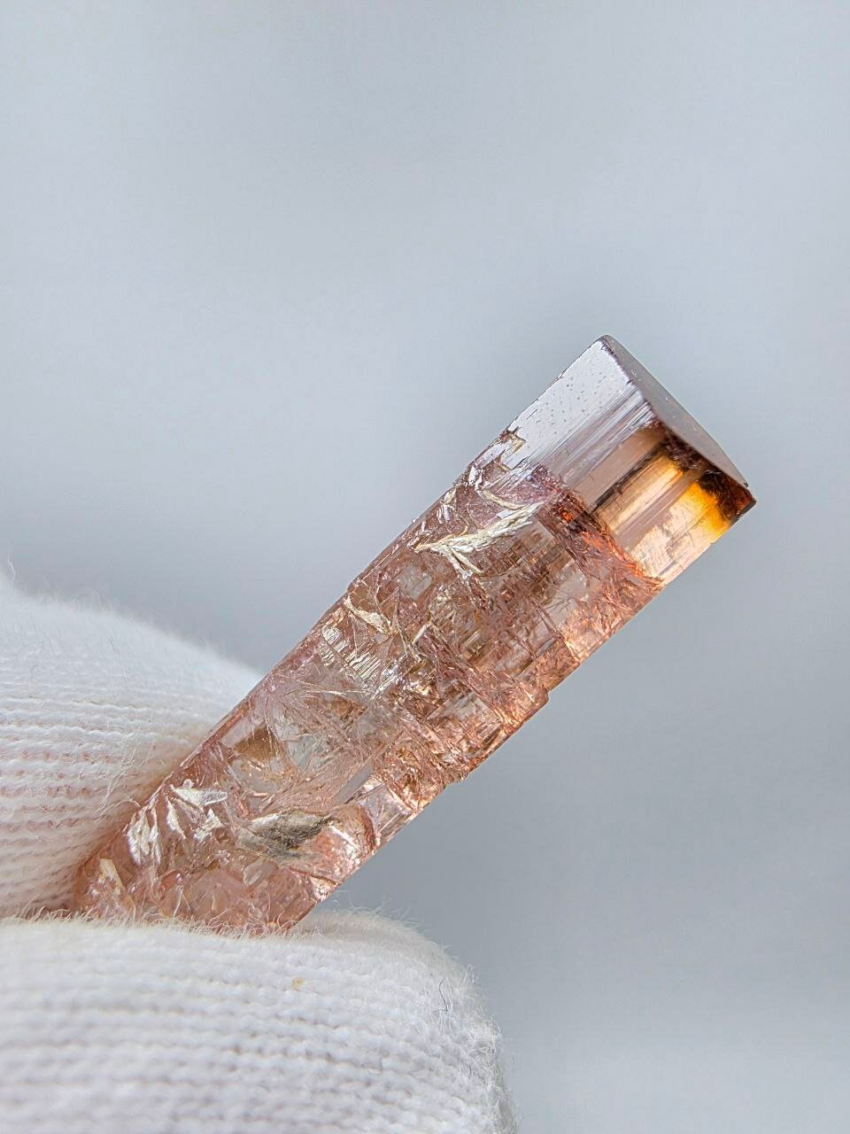 Кристалл турмалина 26 мм, 2.37 г.