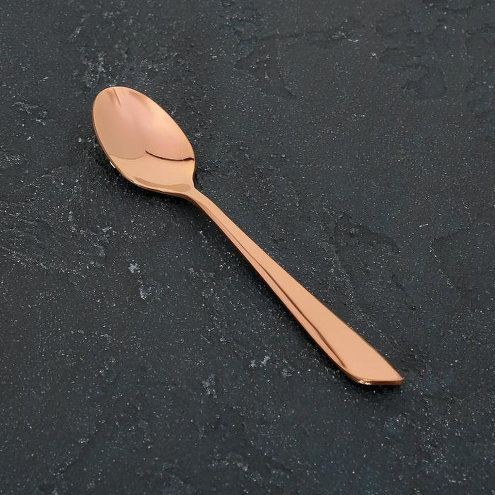 Ложка чайная из нержавеющей стали Magistro «Эми», h=15,5 см, на подвесе, цвет бронзовый