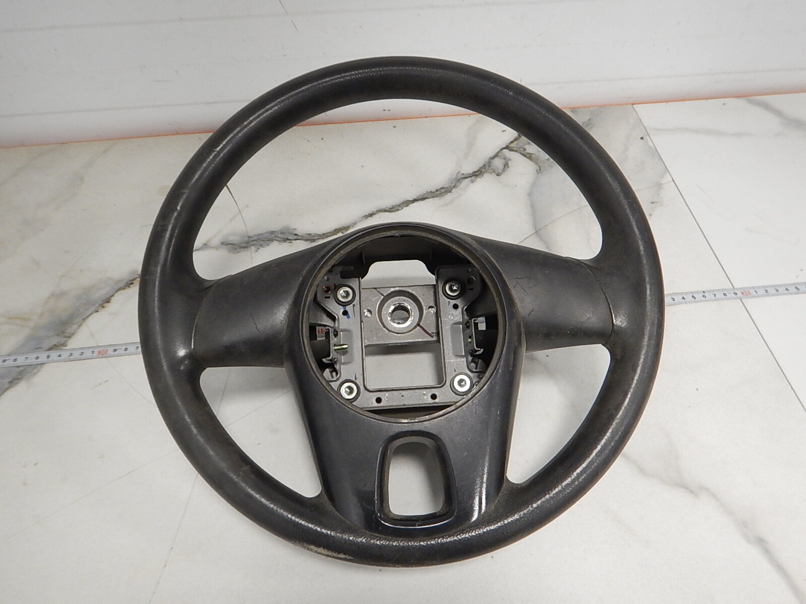Б/У Рулевое колесо для AIR BAG, KIA (Киа)-RIO (05-11) KIA RIO (05-11) Потертости, царапины. 658254 Hyundai-KIA арт. 5612...