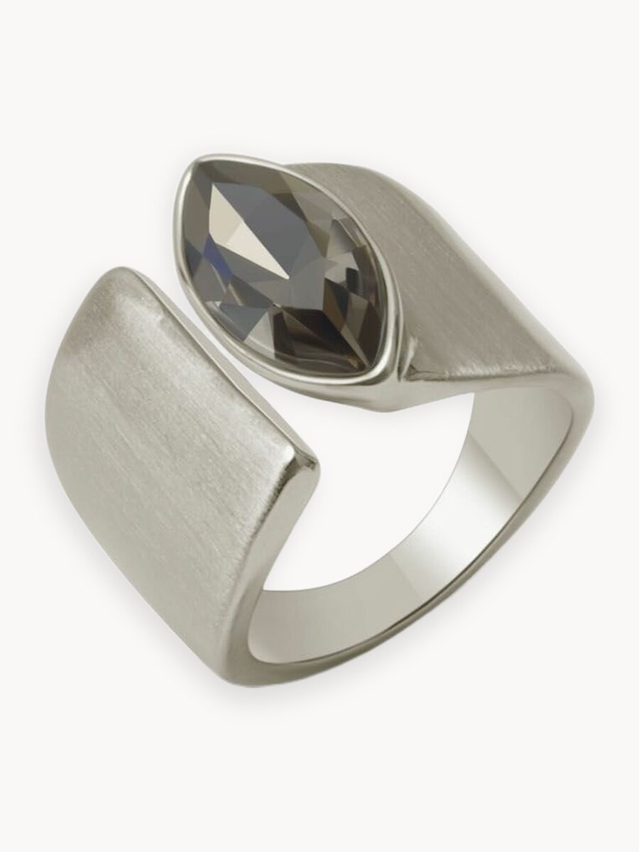 Кольцо, искусственный камень, шпинель синтетическая