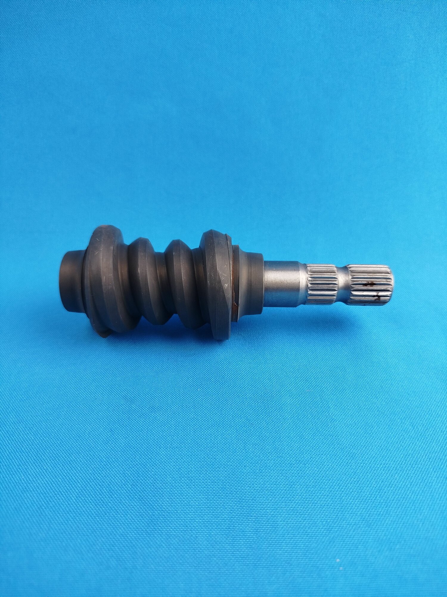 Червячный вал рулевого управления "ВАЗ" для автомобилей ВАЗ 2101-03, 06 короткий (2101-3401035)