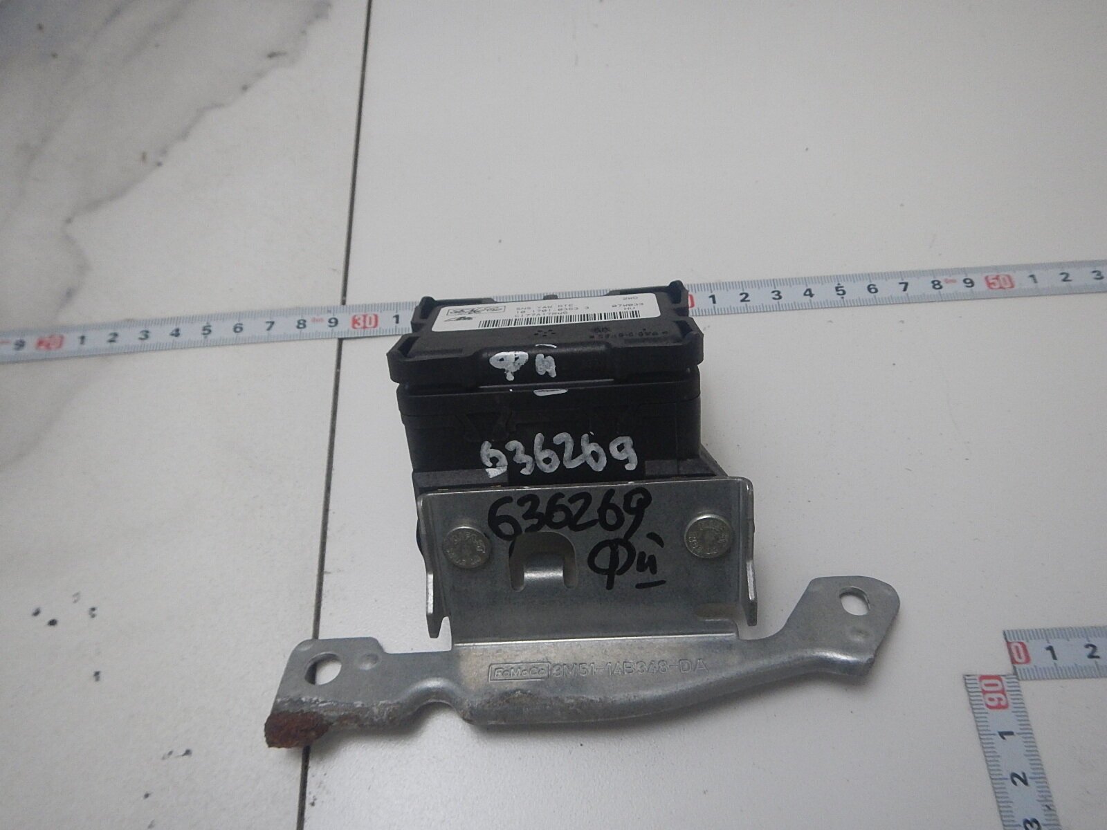 Б/У Датчик ускорения, Ford (Форд)-FOCUS 2 (05-08) FORD FOCUS 2 (05-08) Без видимых повреждений. 636269 FORD арт. 3M513C1...