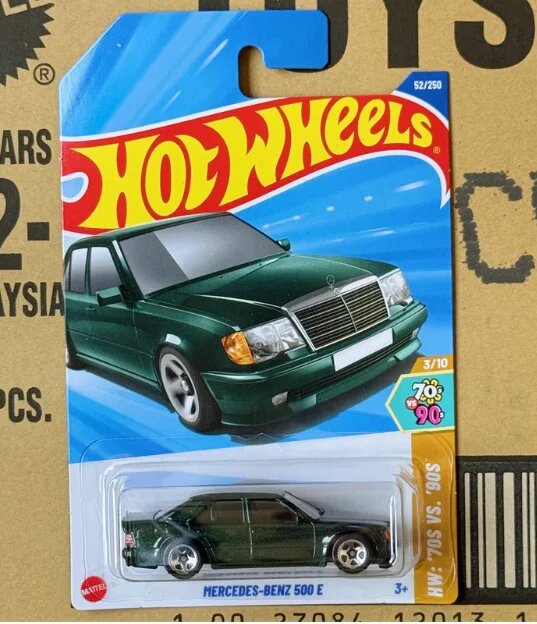 Коллекционная модель HOT WHEELS Mercedes-Benz 500E A-класса 1:64 Зеленый, 2025-52
