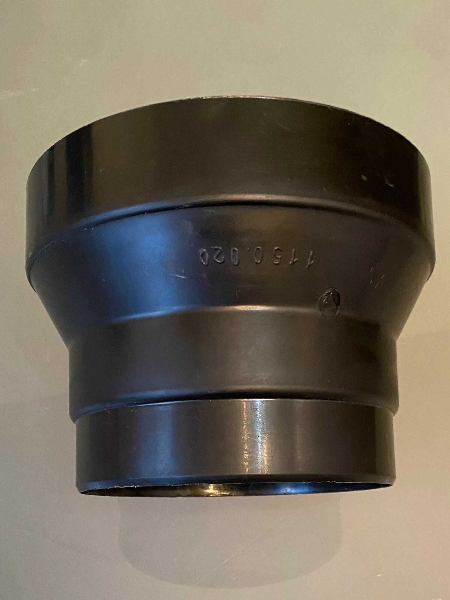 Редуктор вентиляционный D115/150 переход, пластик ABS