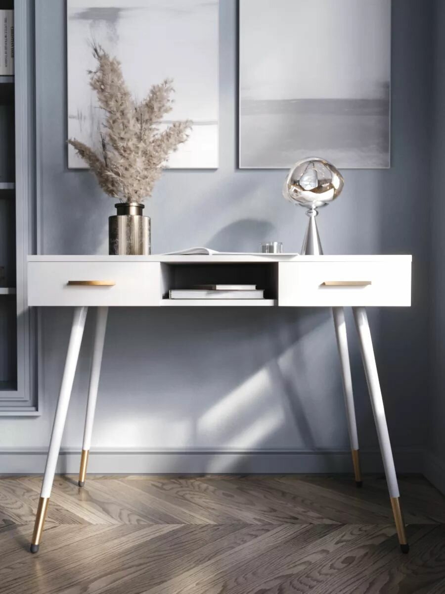 Письменный стол