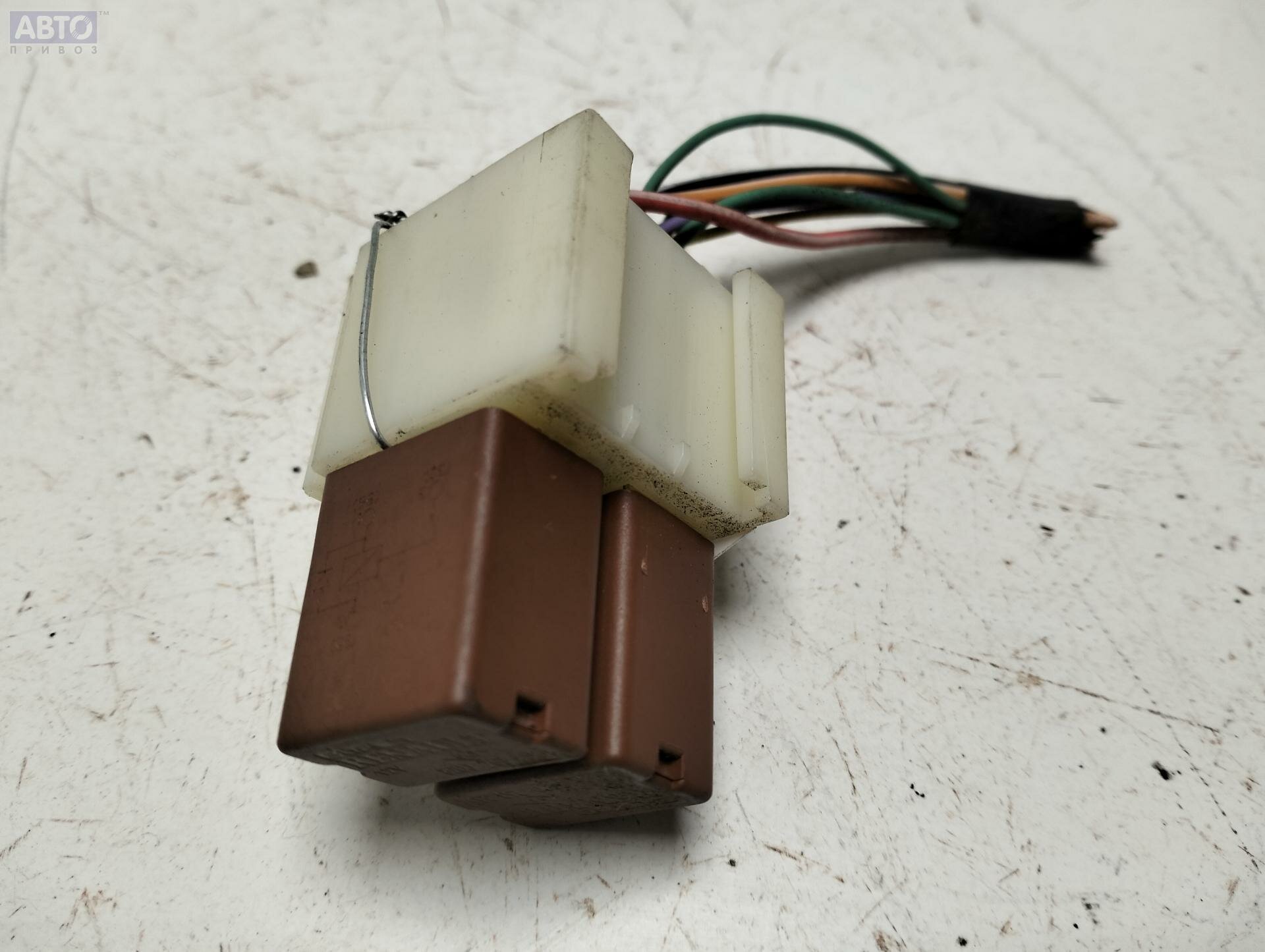 Блок реле Renault Scenic 2 (2003-2009)