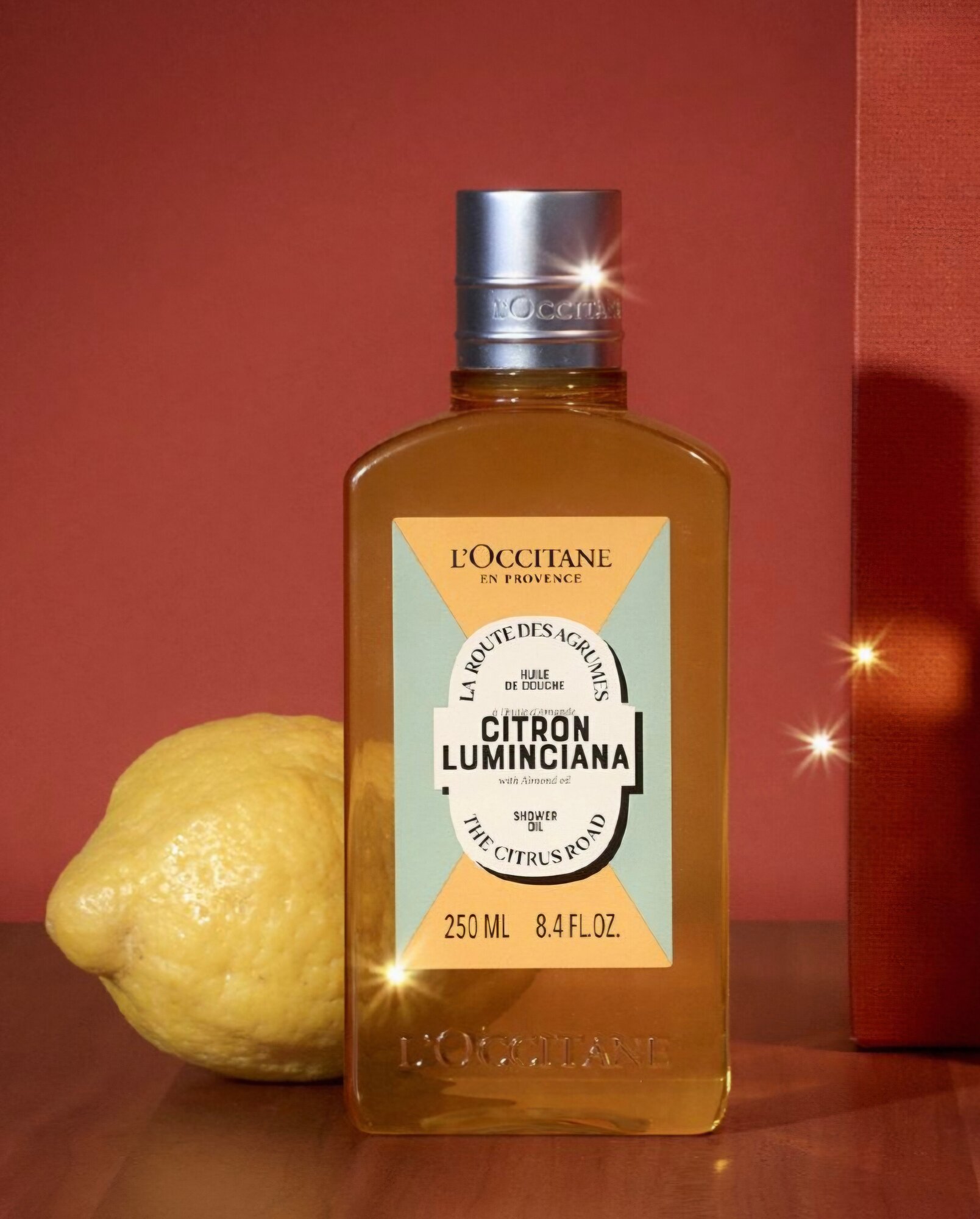 Loccitane Масло для душа Миндаль-Лимон 250 мл ( новинка)