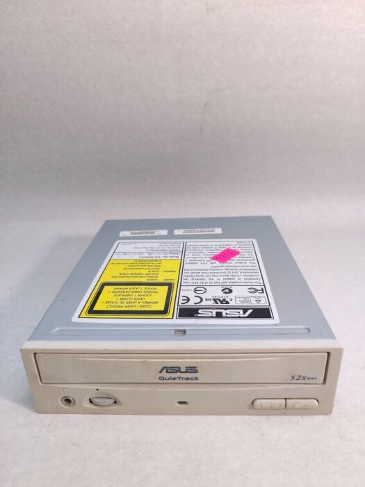 Читающий привод CD ROM DRIVE 52X ASUS CD-S520/A5 IDE белый