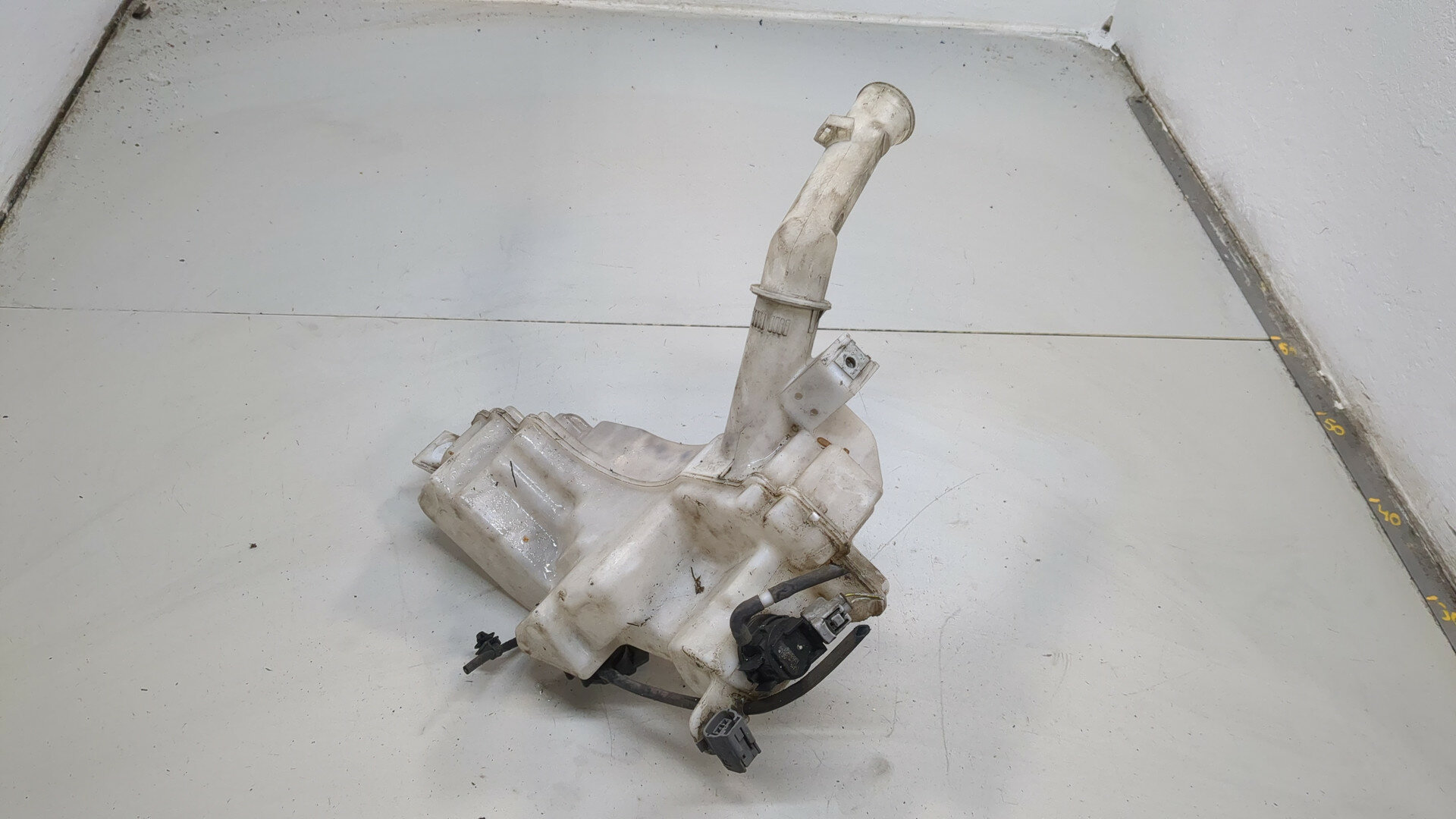 Бачок омывателя Mazda 3 (BK) Б/У