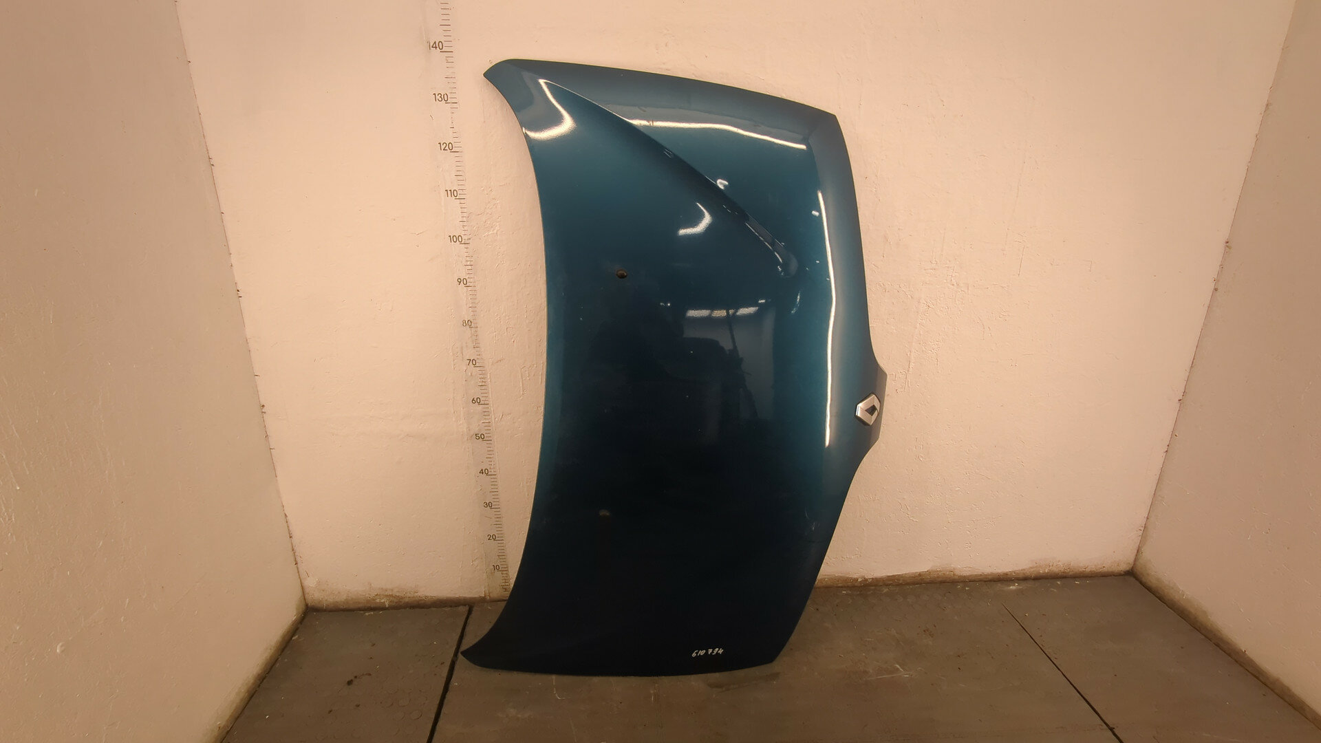 Капот Renault Scenic Б/У