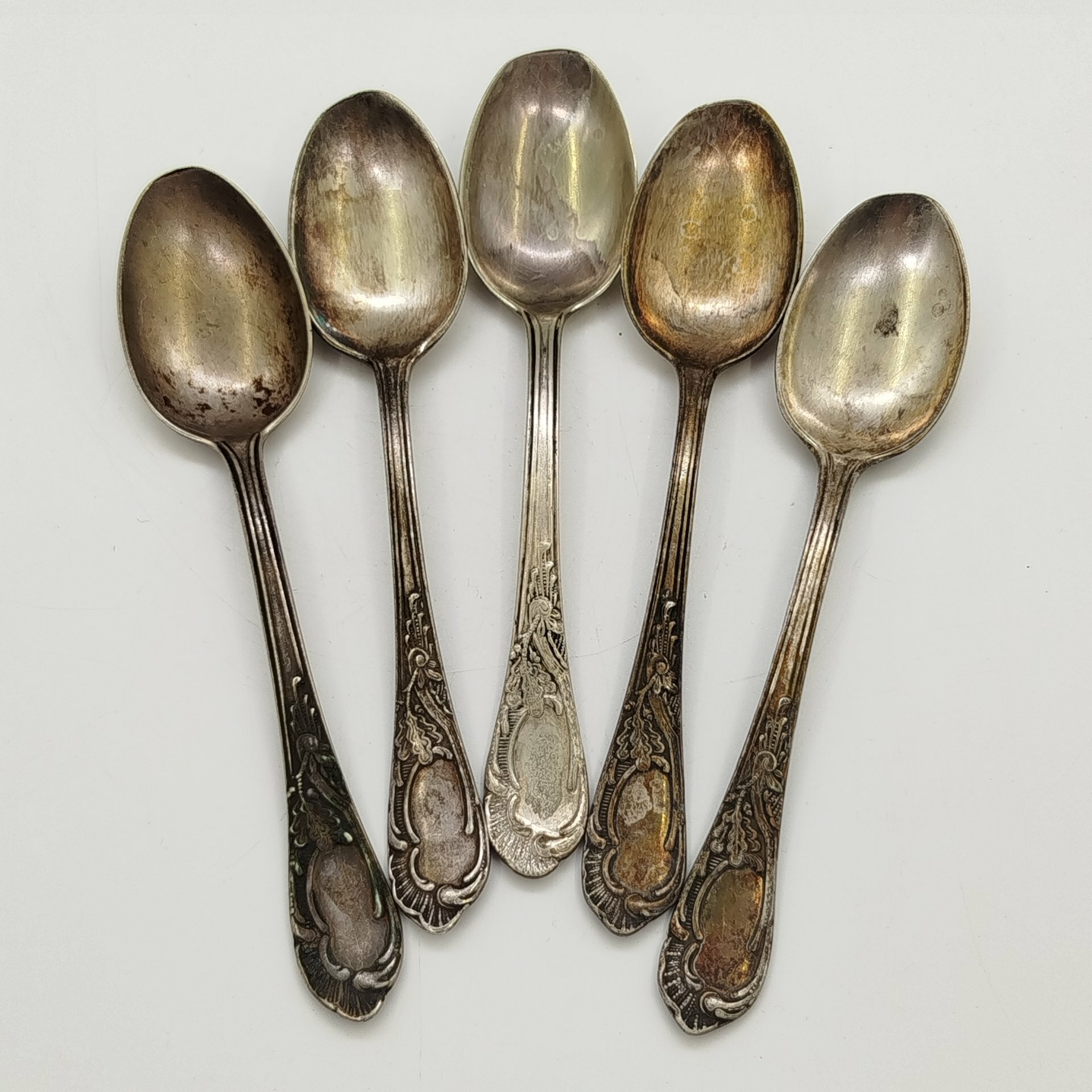 Набор из 5-ти чайных ложек "Дубок" (в подборе), мНЦ (медь-никель-цинк)