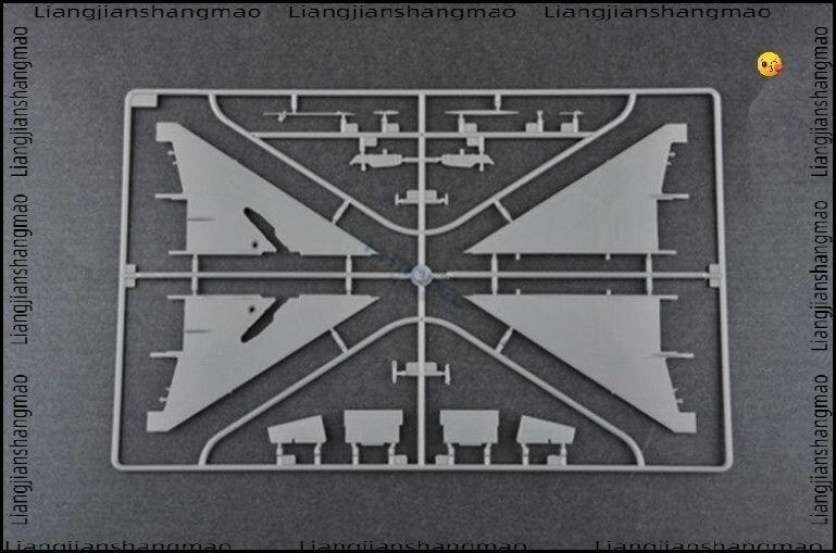 Инновационный учебный МиГ21УМ Trumpeter 02865 в масштабе 1/48
